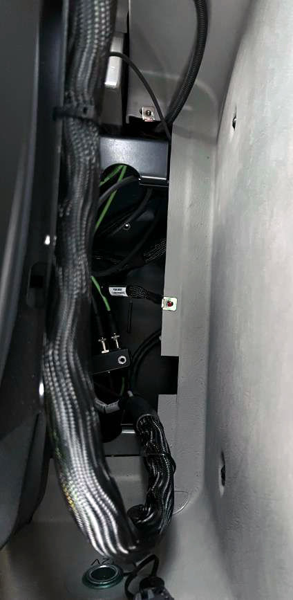 Cable harness installation